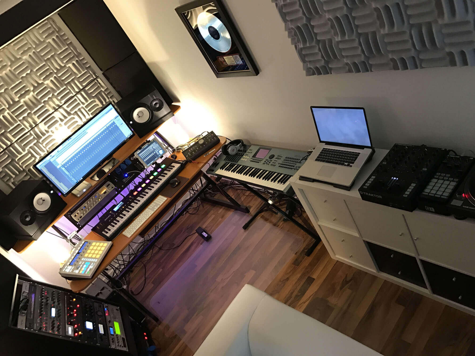 Buy Beats Online | Hip Hop Beats For Sale | Free Rap Beats Downloads